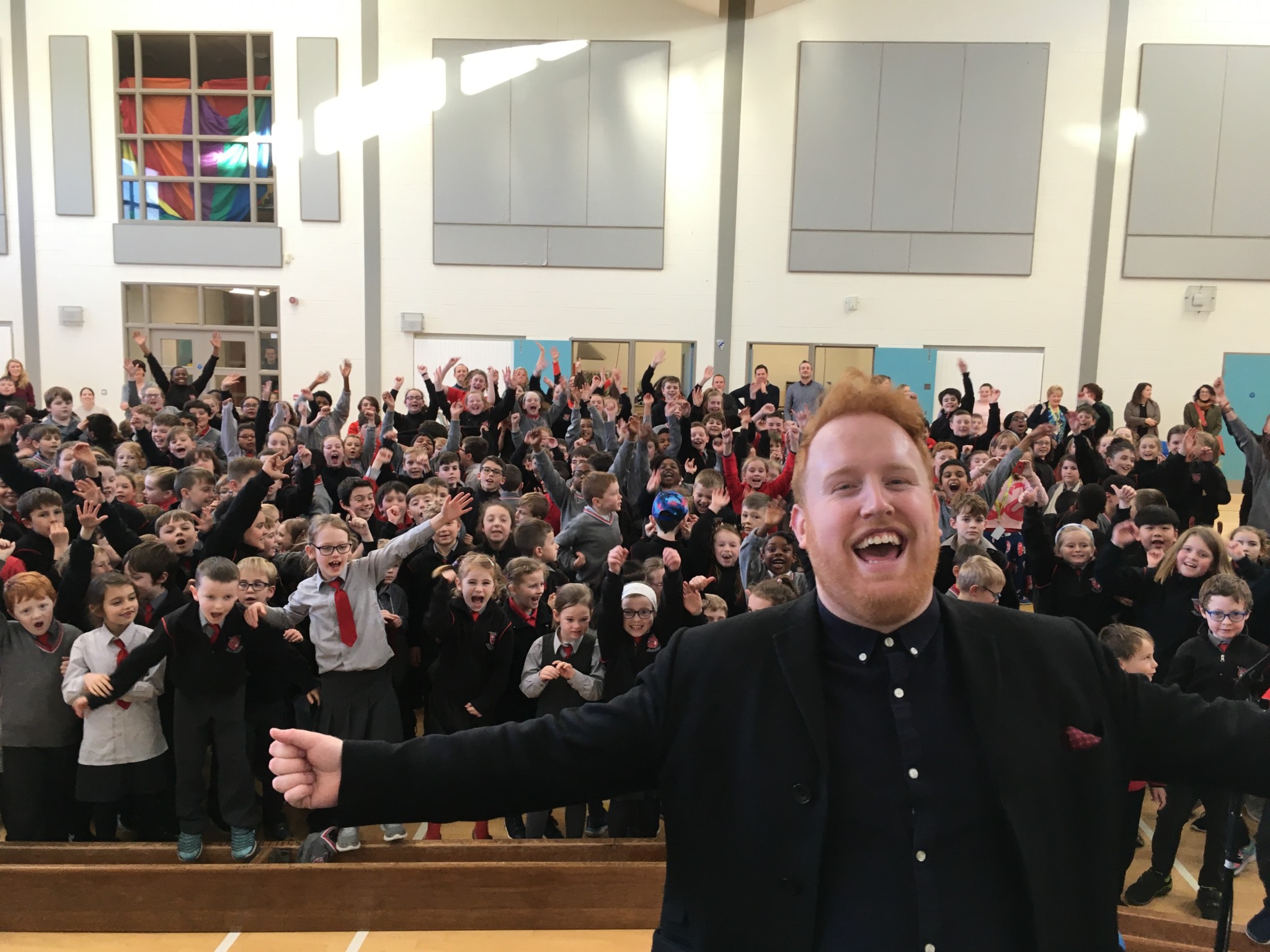 Gavin James visits Ennis National School - Ennis National School