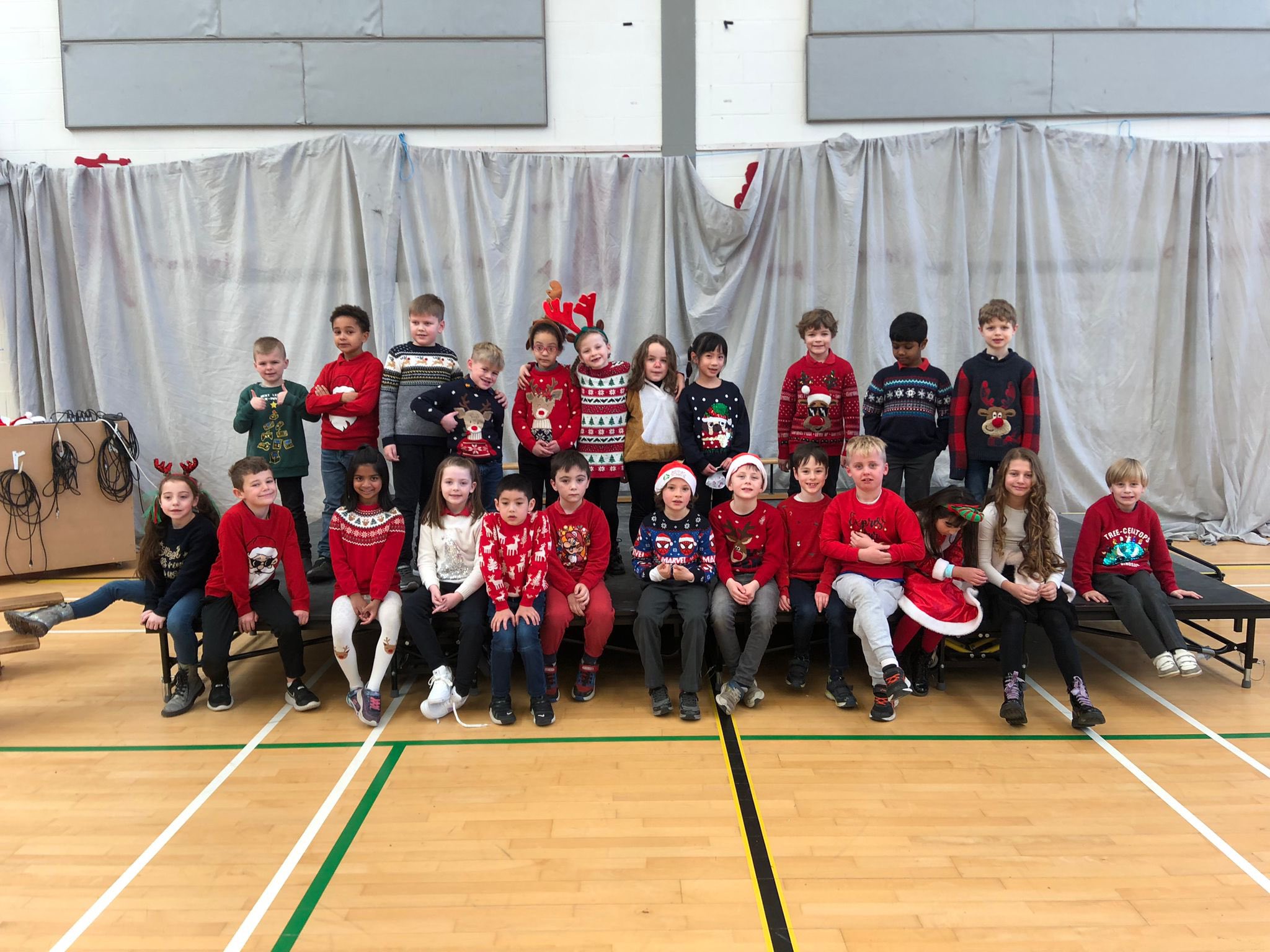 Christmas Show - Ennis National School