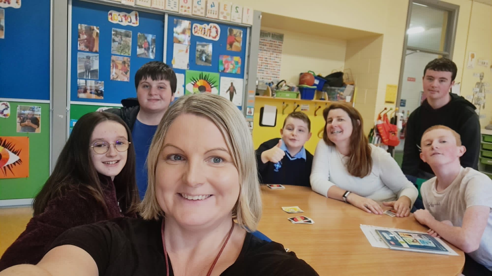 Past Sunshiners' Youth Club - Ennis National School